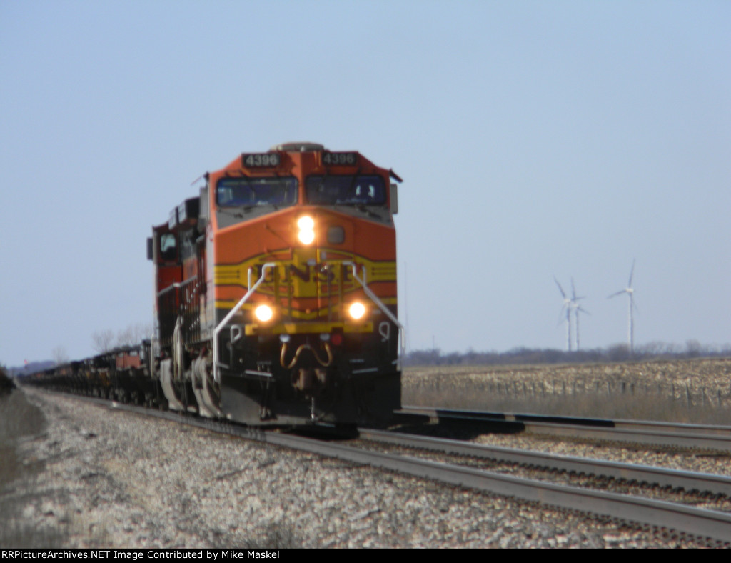 BNSF 4396